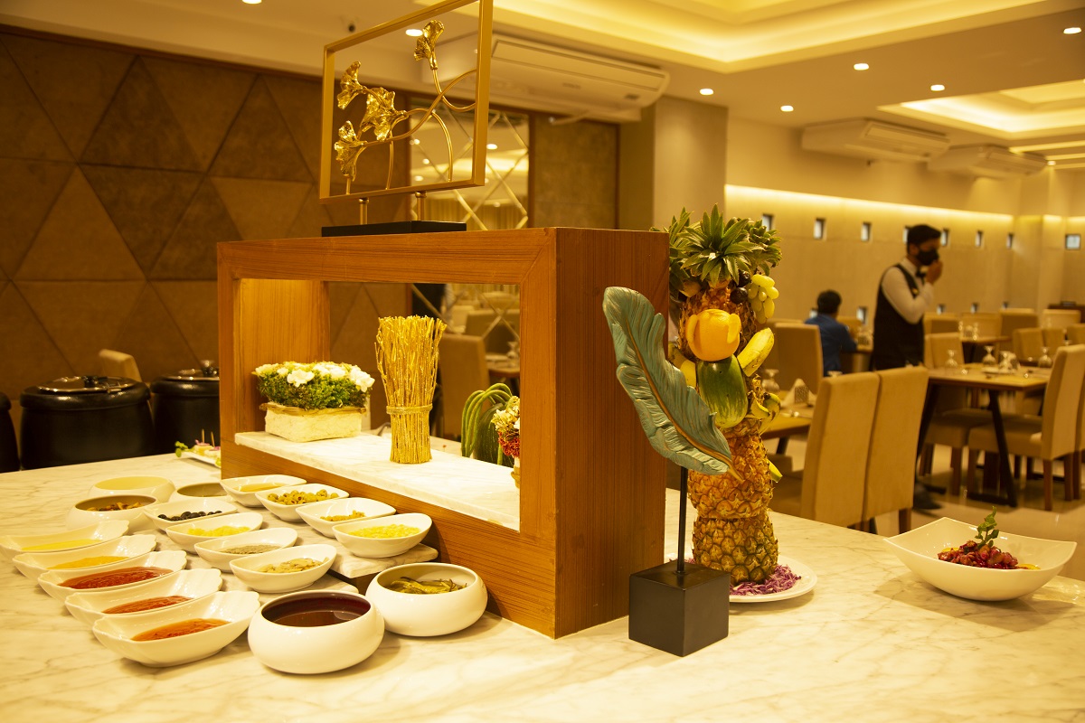 About US – White Hall Buffet Restaurant